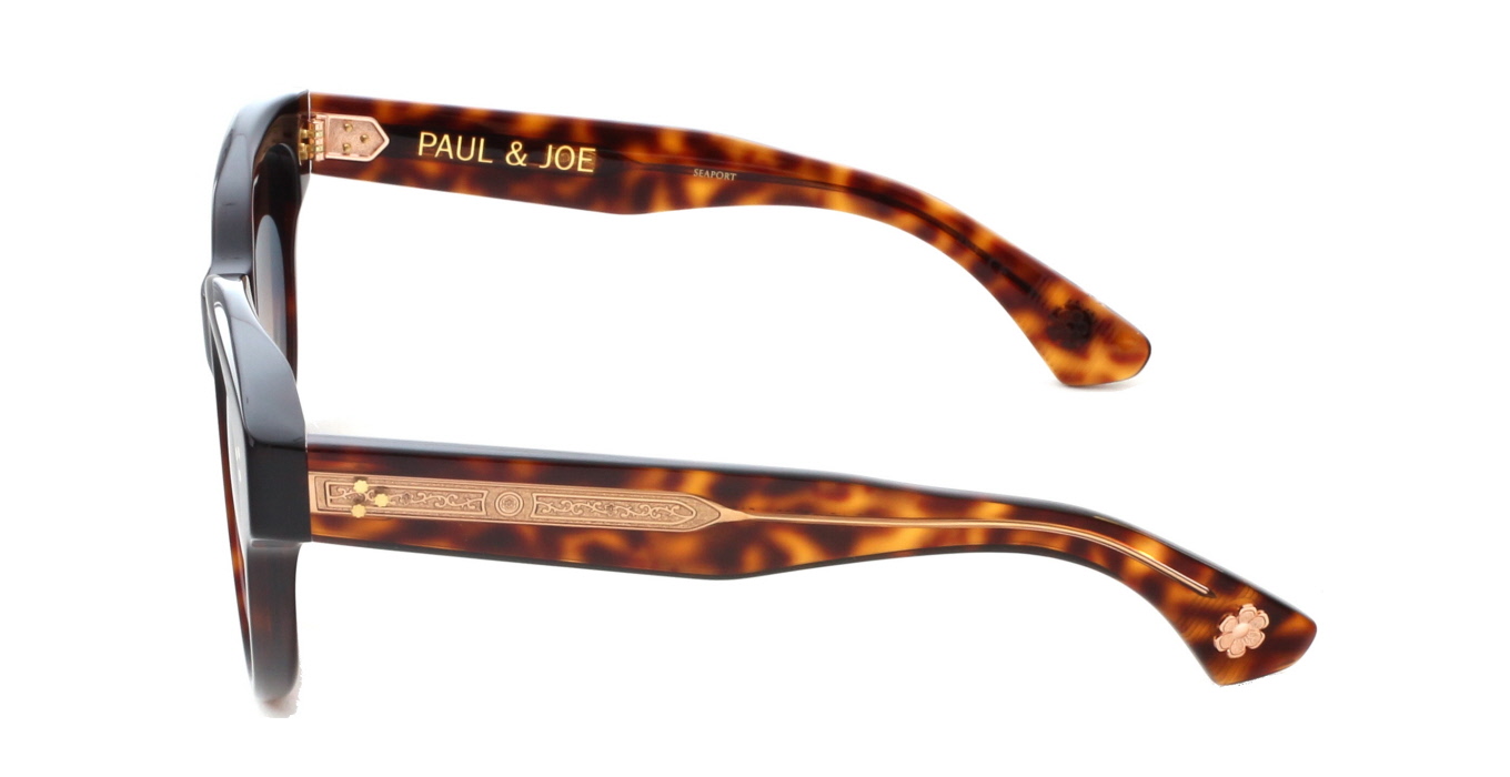 Paul & Joe, Pascha02